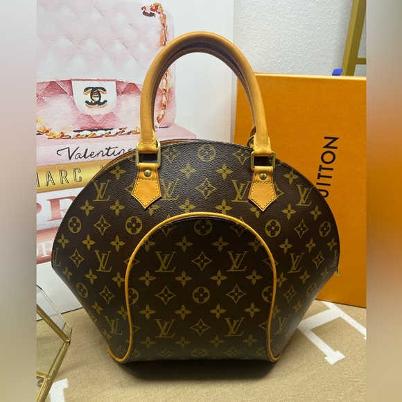 Louis Vuitton | Bags | Louis Vuitton Monogram Canvas Ellipse Mm Bagth259dustbag | Poshmark